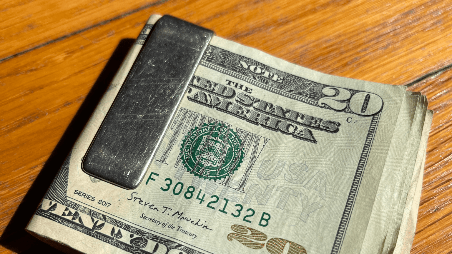 12 Best High-End Money Clips [Our Favorites!] – The Wallet Shoppe