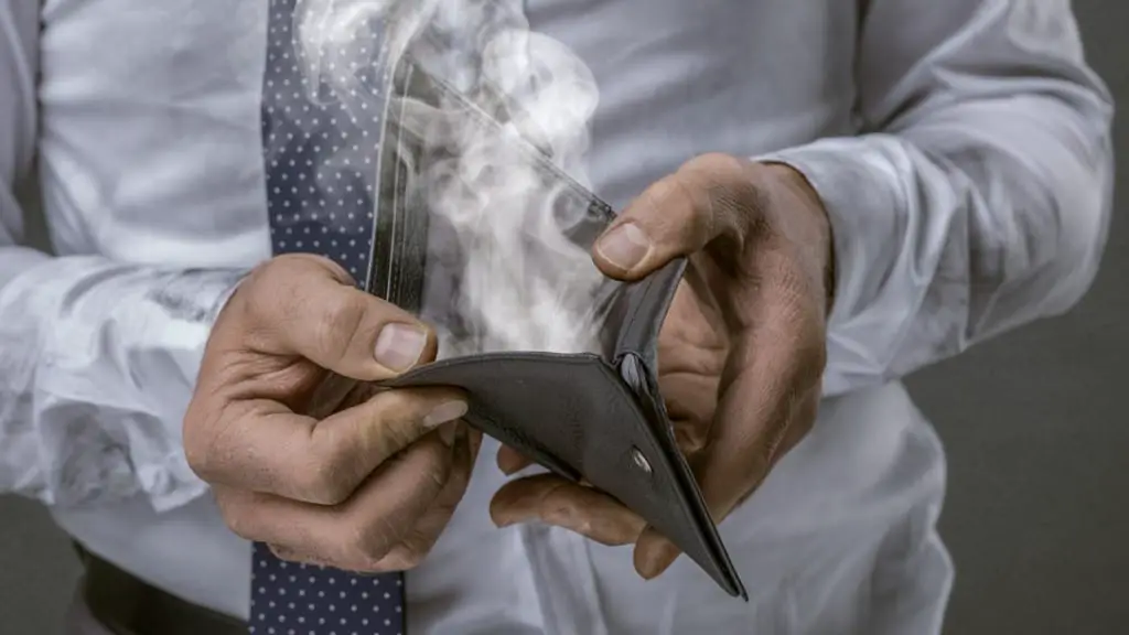 How To Clean A Leather Wallet (And Protect It!) – The Wallet Shoppe